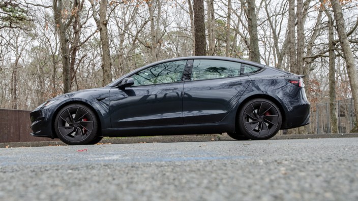 2025 Tesla Model 3 Performance Review: Quick As Heck but Not a Driver’s Car