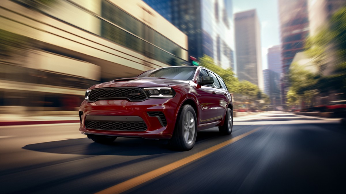 The 14-Year-Old Dodge Durango May Hang Around Until 2028—and Keep the ...