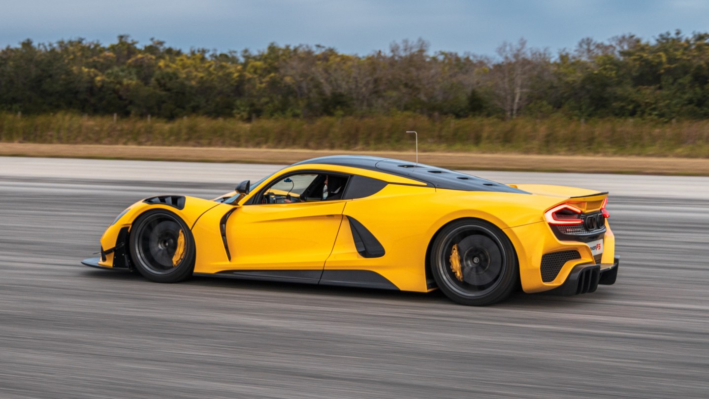 2,031-HP Hennessey Venom F5 Evolution Claims 0 to 200 MPH in 10 Seconds