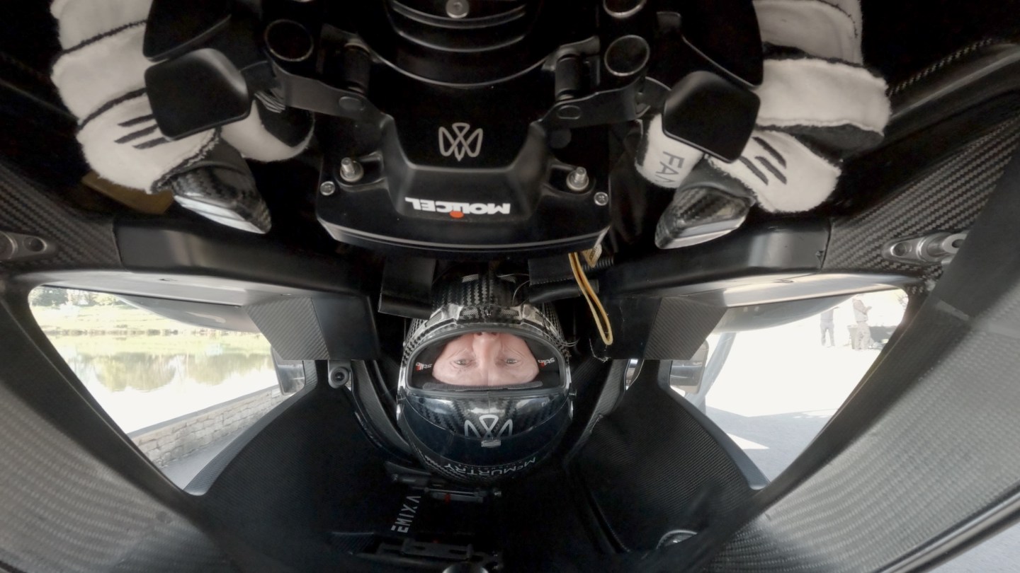 Texas Highway Patrol Adds Seized 1,080-HP Dodge Challenger Hellcat to ...