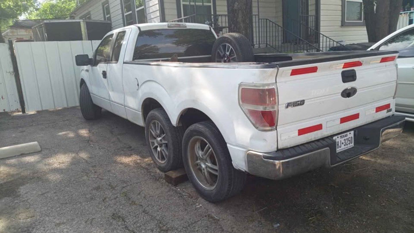 This Basic Ford F-150 Work Truck Has Six Wheels and Someone's Hopes and ...