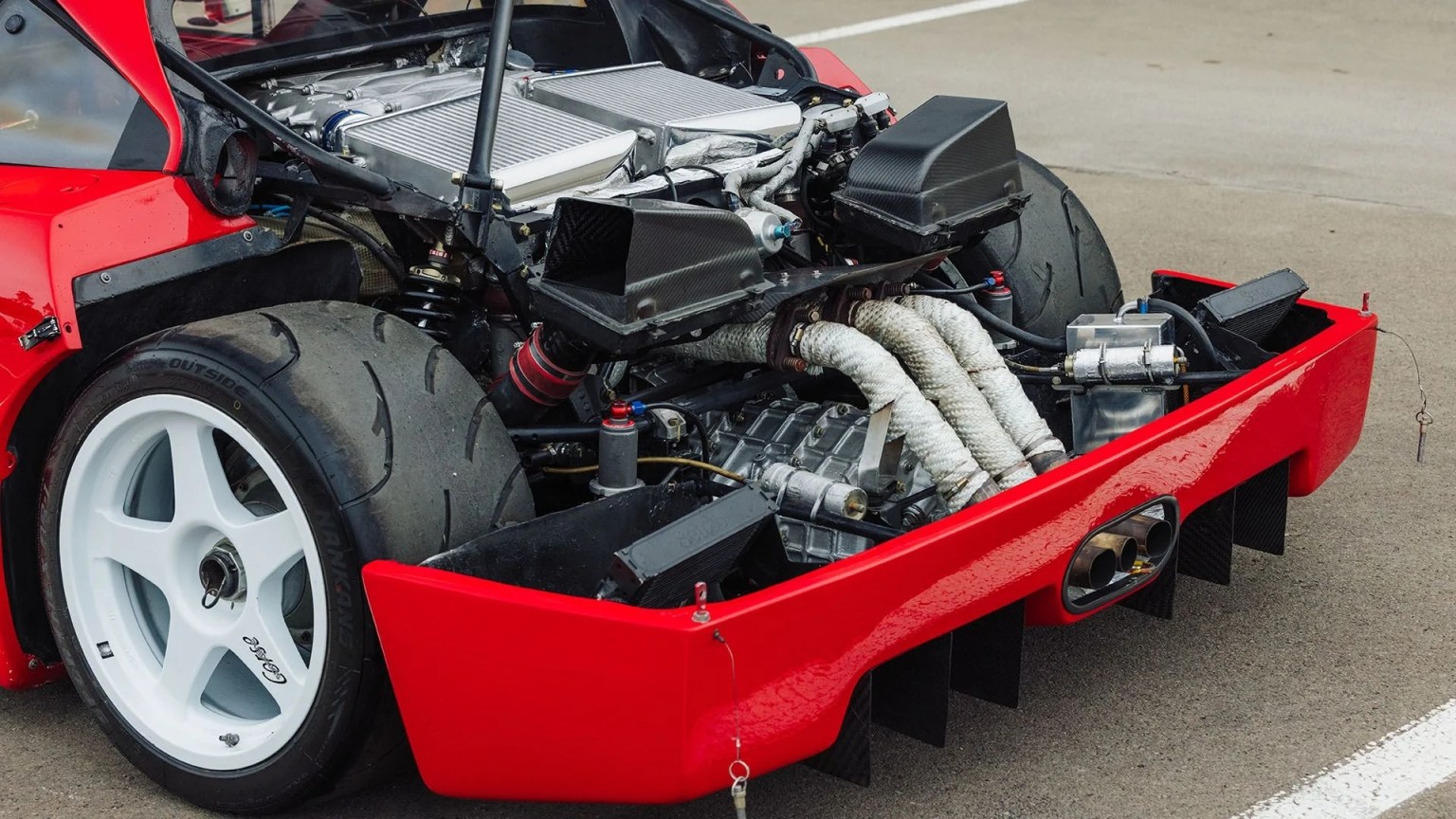 This Ferrari F40 For Sale Was Turned Into a Race Car by a Gaming Legend