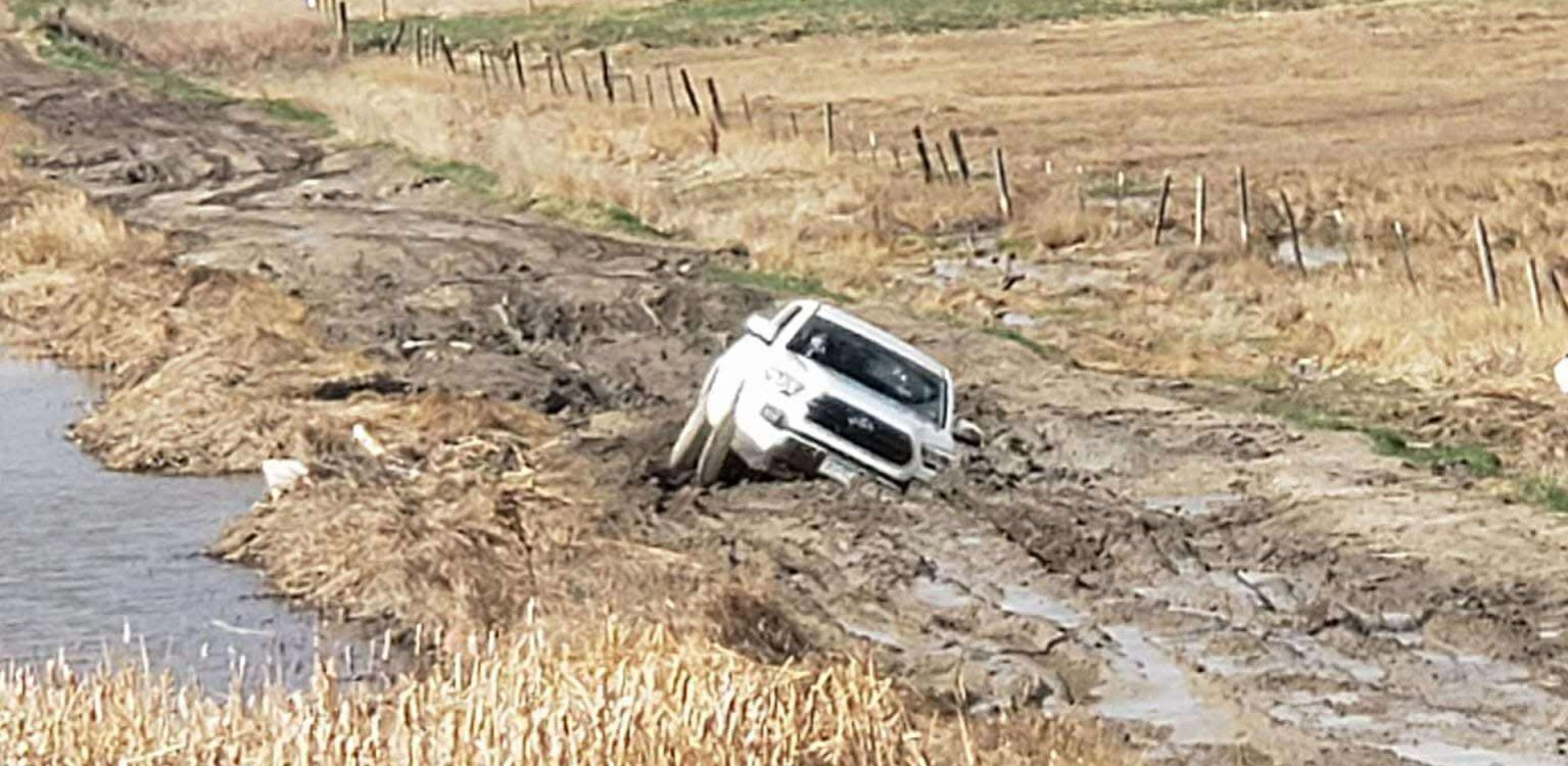 This Cursed Road Near a North Dakota Oil Field Swallows Up Any Truck ...