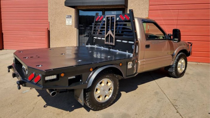 Building This Flatbed Oldsmobile Bravada Work Truck Took 500 Hours. It ...