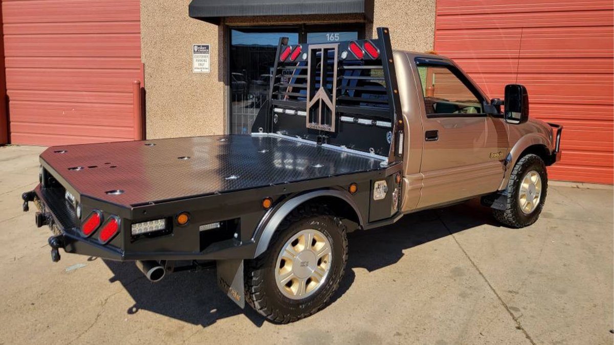 Building This Flatbed Oldsmobile Bravada Work Truck Took 500 Hours. It ...