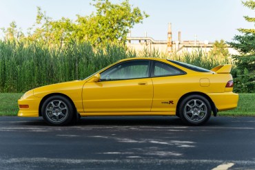 An Acura Integra Type R Just Sold for $204,000