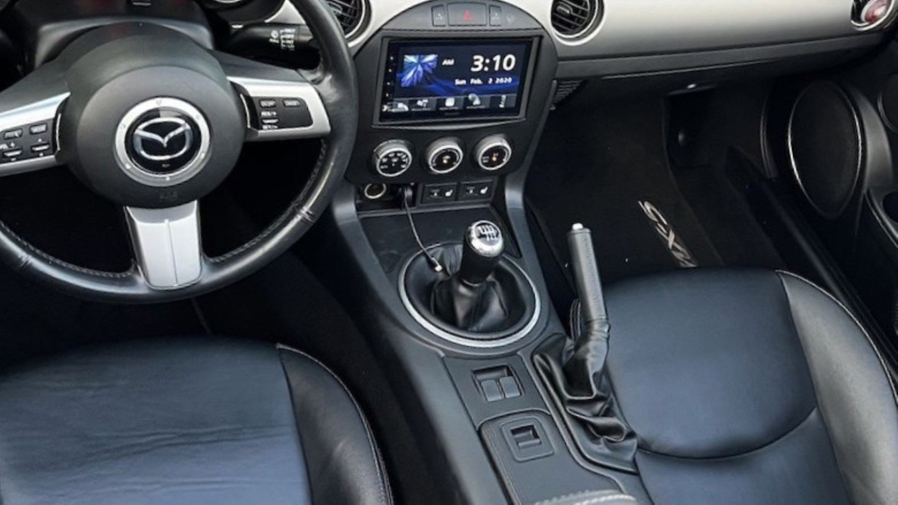 He Turned His Miata Into a Side Hustle by Teaching Enthusiasts to Drive ...