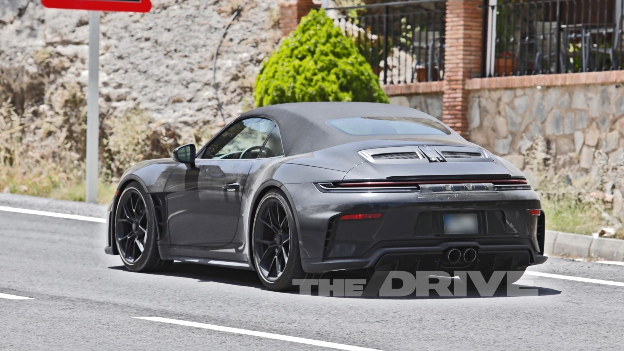 This Drop-Top Porsche GT3 Prototype Is the New 911 Speedster in Disguise