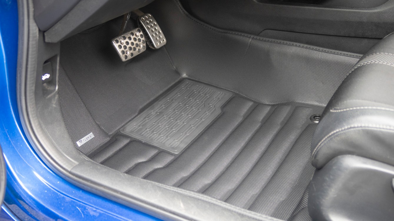 TuxMat Floor Mats Made This Honda Civic Feel Like Executive Transport