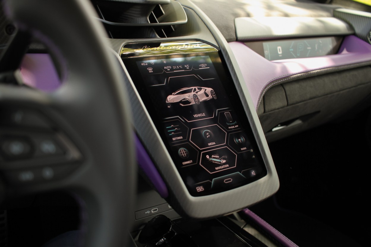 Lamborghini Says Its New AI Sensor Can Fix Your Bad Driving in Real Time