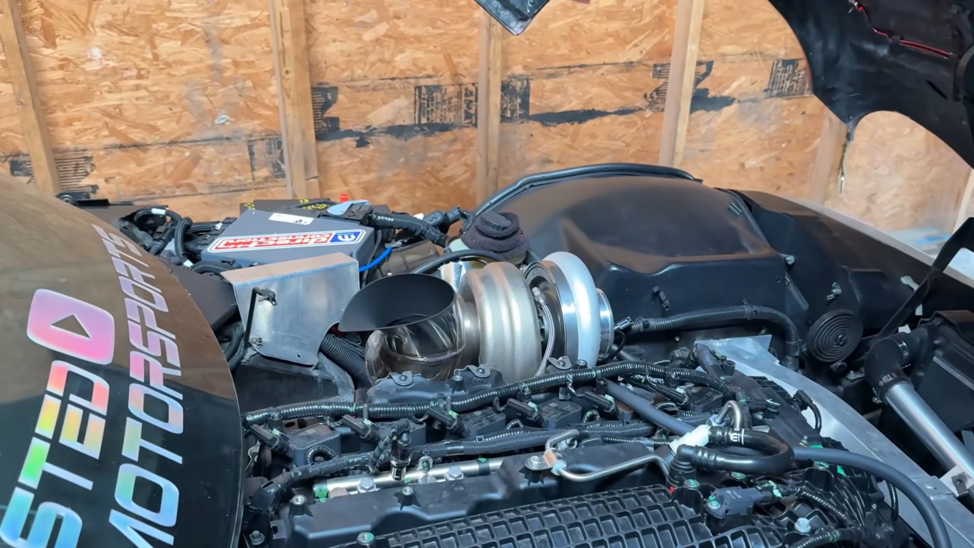 Hurricane I6-Swapped Dodge Viper Loses 4 Cylinders, Gains 400+ HP