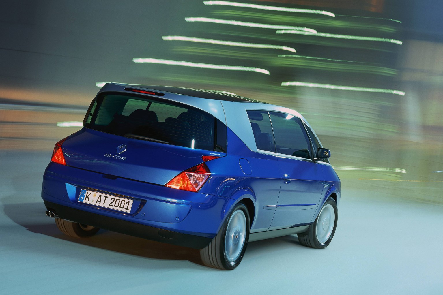 Gran Turismo 7's Next Update Has a Pointlessly Genius Minivan