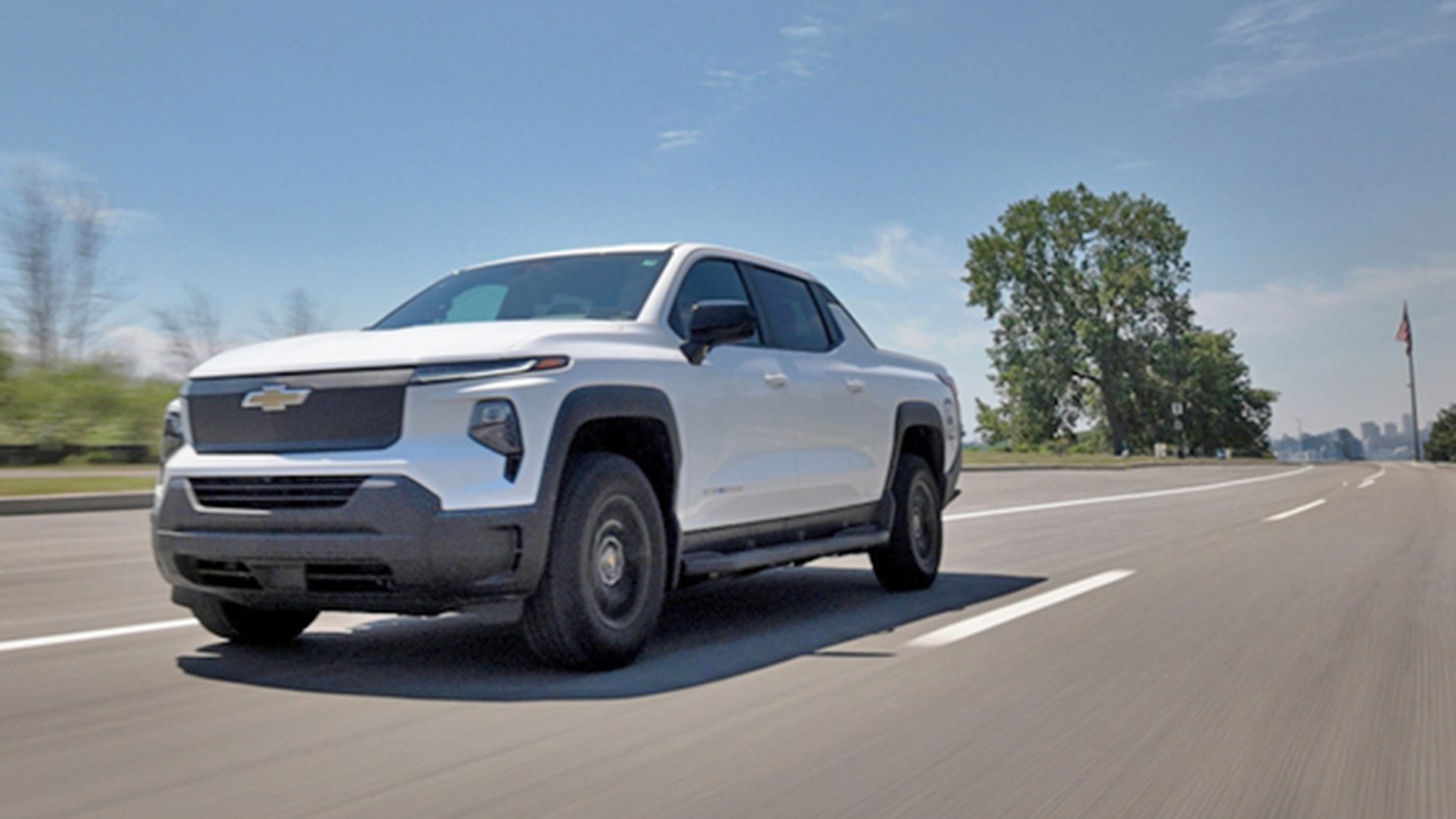 GM Engineers Just Drove a Chevy Silverado EV 1,000+ Miles on a Single ...