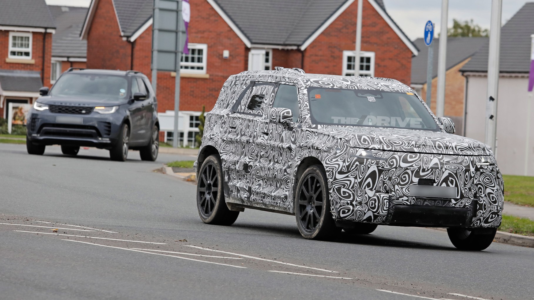 Land Rover Spied Testing 'Fun-Sized' Defender