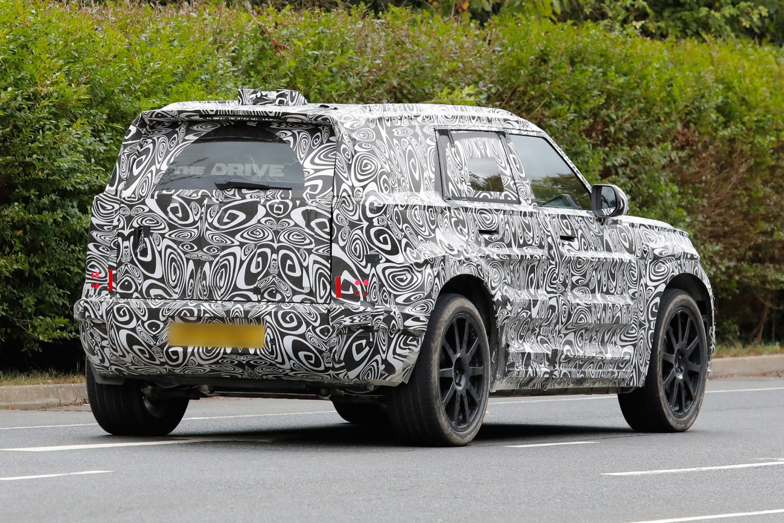 Land Rover Spied Testing 'Fun-Sized' Defender