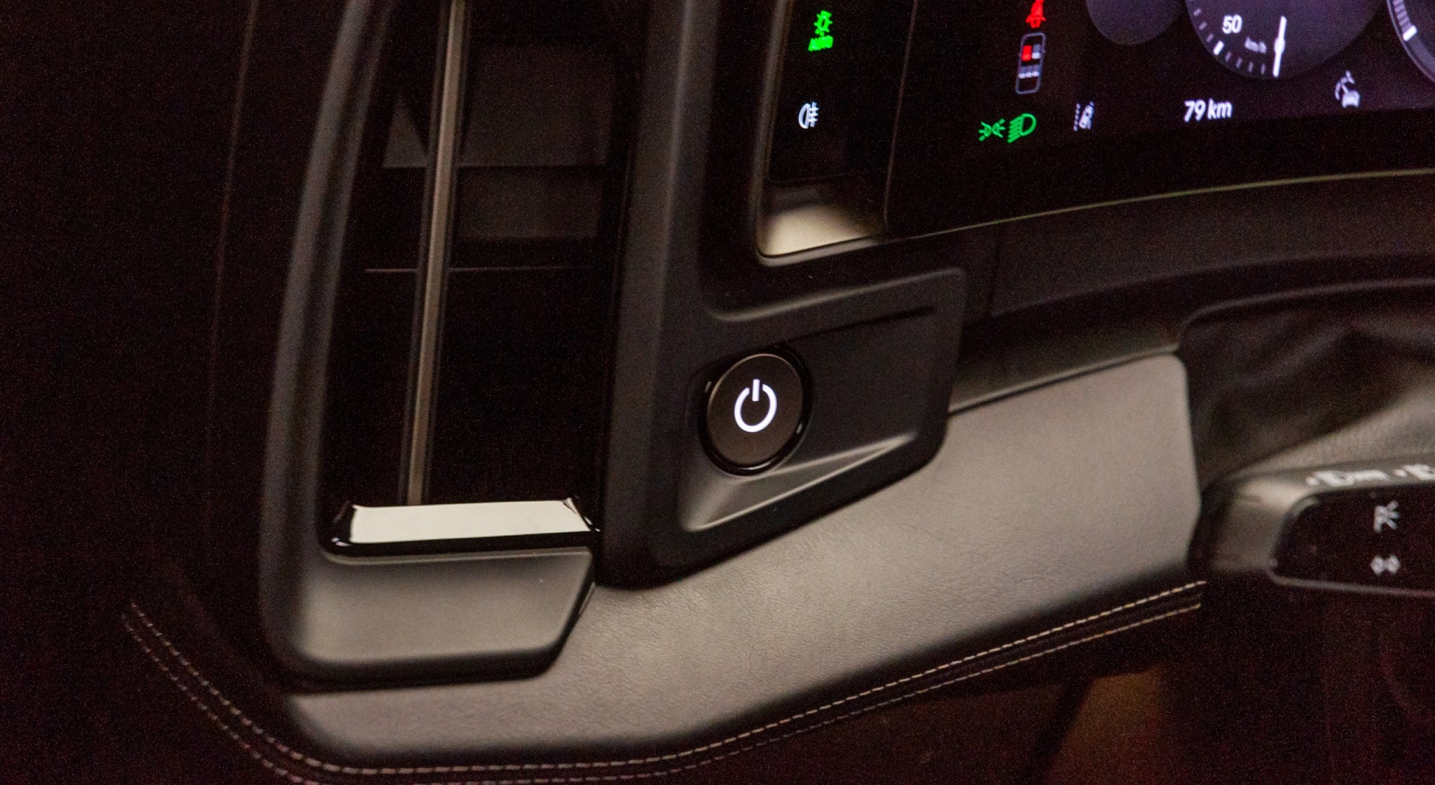 Porsche Is Keeping Keys and Start Buttons While Other EVs Don't
