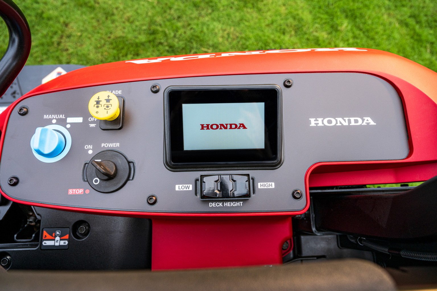Honda’s Self-Driving Lawn Mower Is Super Cool But Will Cost More Than a ...