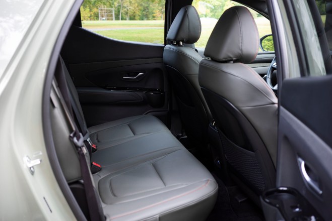 2025 Hyundai Santa Cruz Review: The Gateway Truck for Pickup Haters