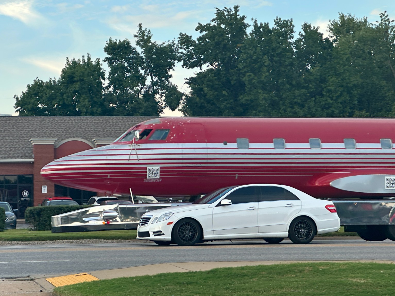 Elvis Presley’s Old Jet Is Just Driving Around My Town