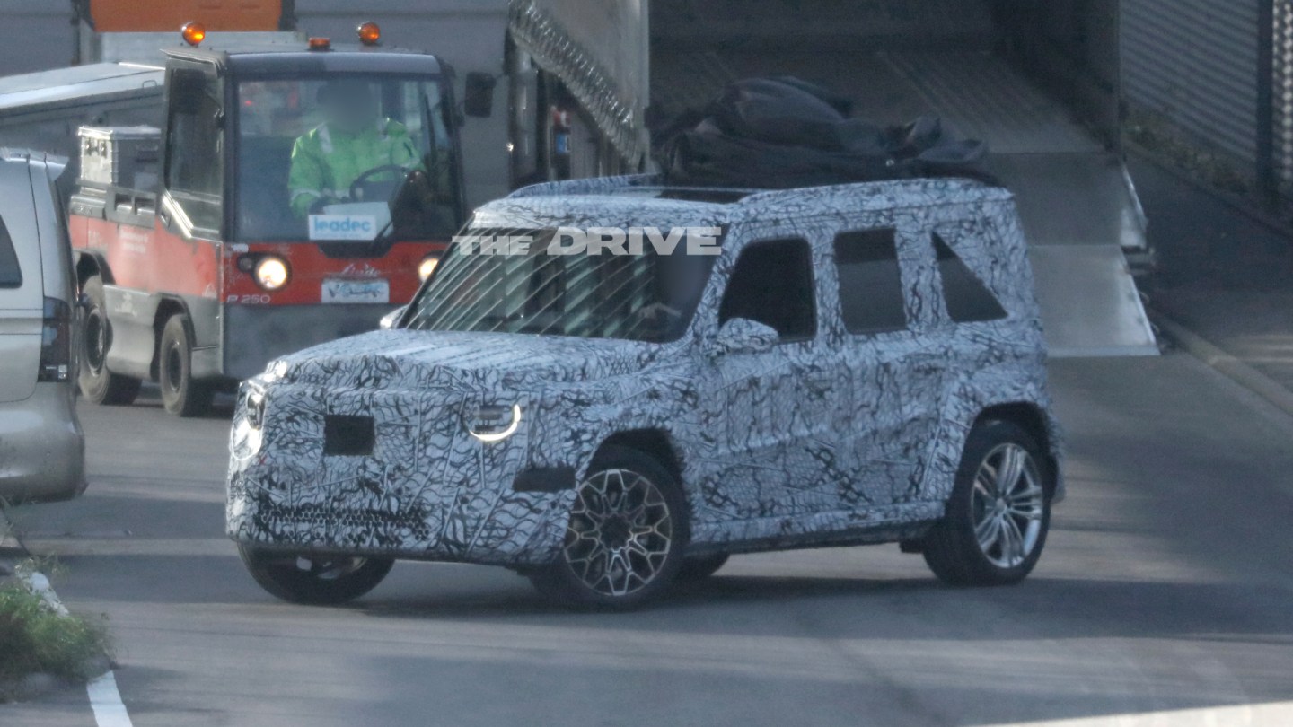 Finally: Mercedes-Benz 'Baby' G-Class Spied Testing for the First Time