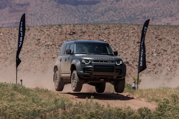 Land Rover Defender Octa Wins The Drive Award for Best SUV of 2026
