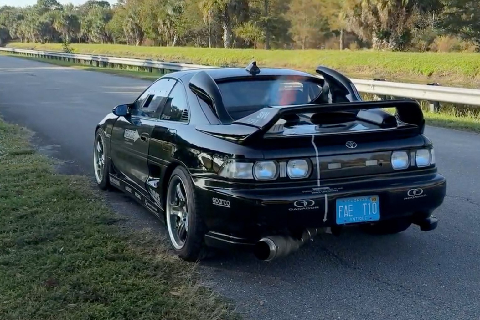 This Flame-Throwing Toyota MR2 Is Supercharged With a Chinook ...