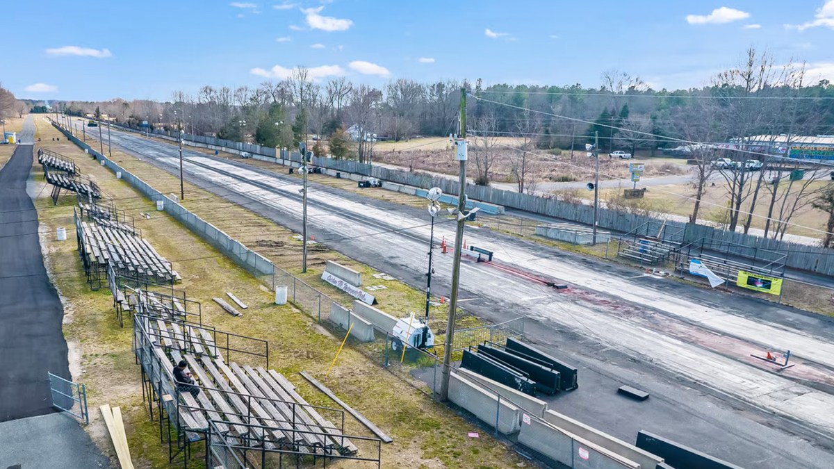 You Can Buy This Drag Strip for $500K Off the Old Price. Who’s In?