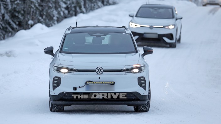 VW Changed Basically Everything On this 2027 ID 4 Prototype. Can You ...