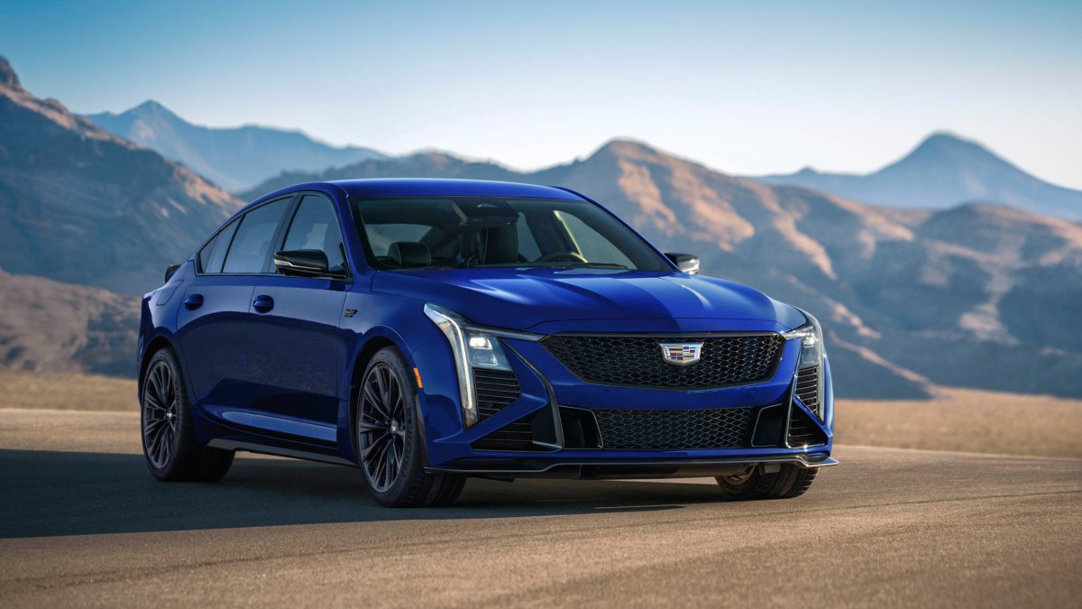 The 2026 Cadillac CT5-V Blackwing Has a New $26,995 Option Package