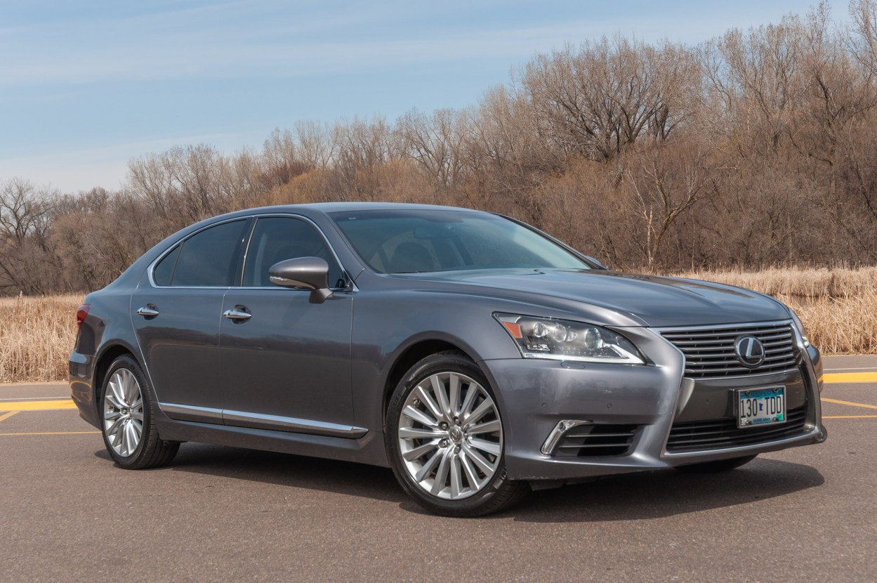 2025 Lexus LS Review: Saying Goodbye to a Legend