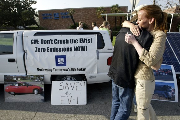 Inside GM's Decision to Help Restore a Rare EV1 for the First Time Ever