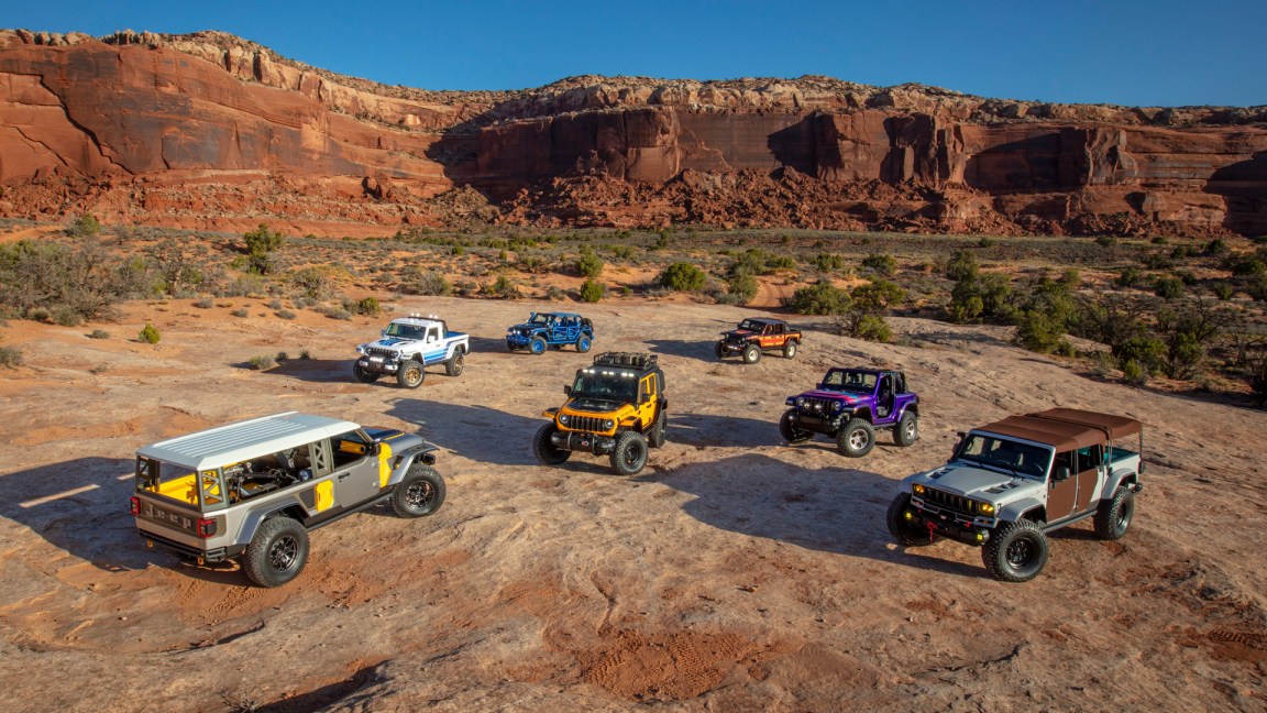 Jeep's Rad New 'Rewind' Package Turns the Clock Back to 1990