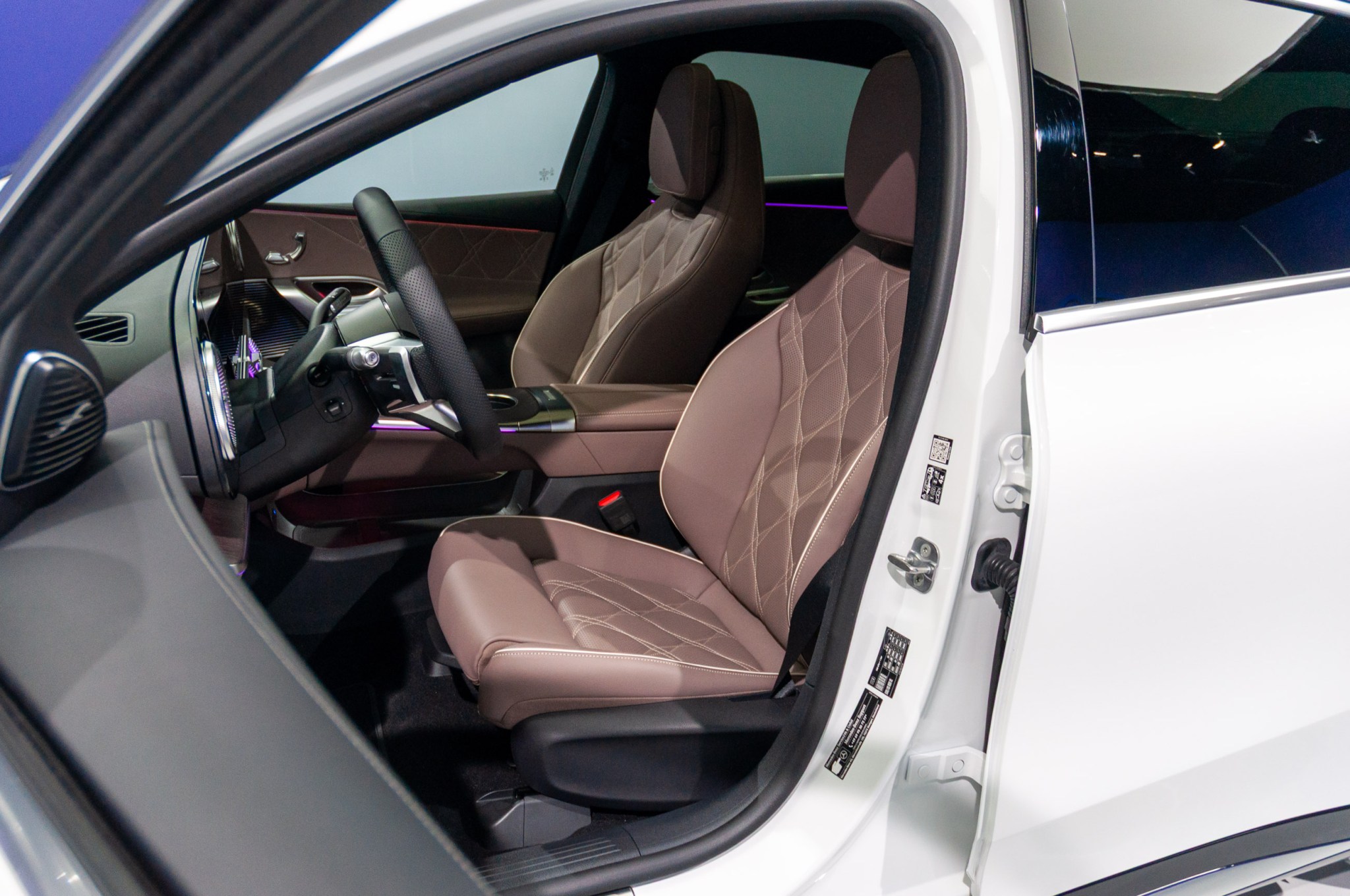 Electric 2027 Mercedes-Benz C-Class Debuts With Nearly 400 Miles of ...