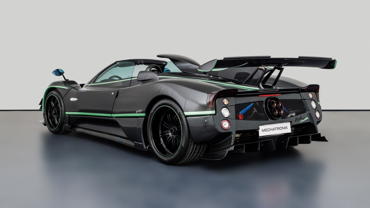 Fernando Alonso Got an Awesome Easter Egg With His New Pagani: Color ...
