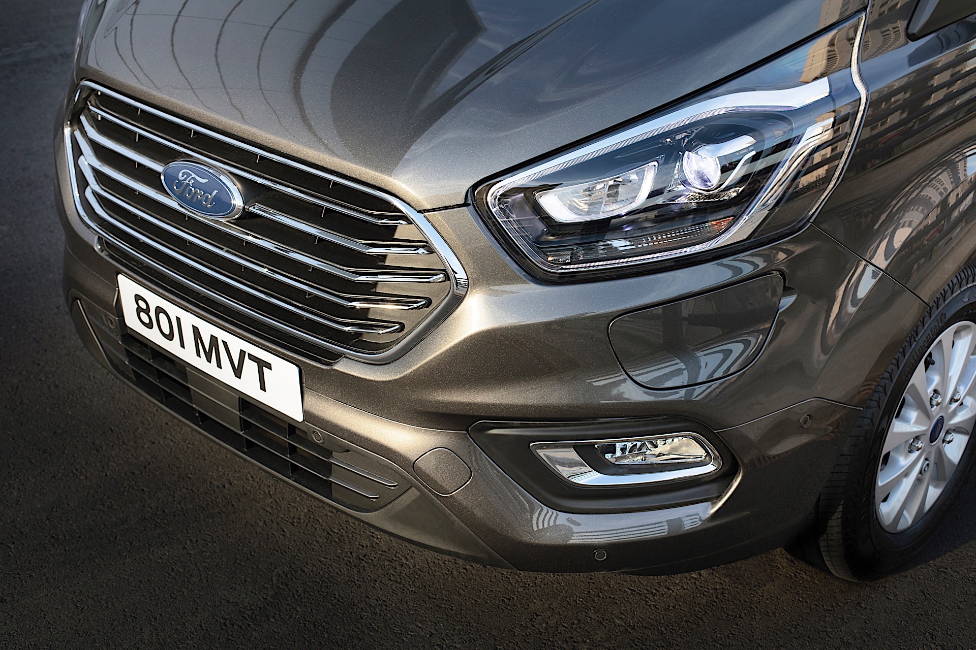 New Ford Plug-In Hybrid Tourneo Van Uses 1.0-Liter EcoBoost as Trick ...