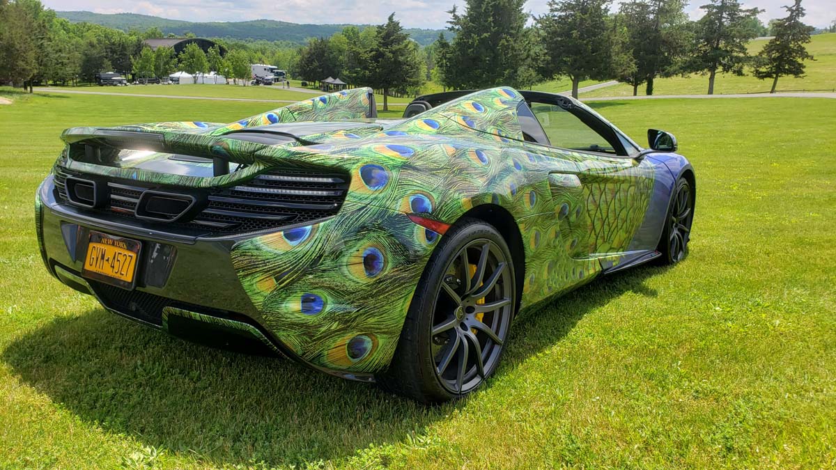 Get a Load of This Eyeball-Popping, Peacocking McLaren 650S Spider