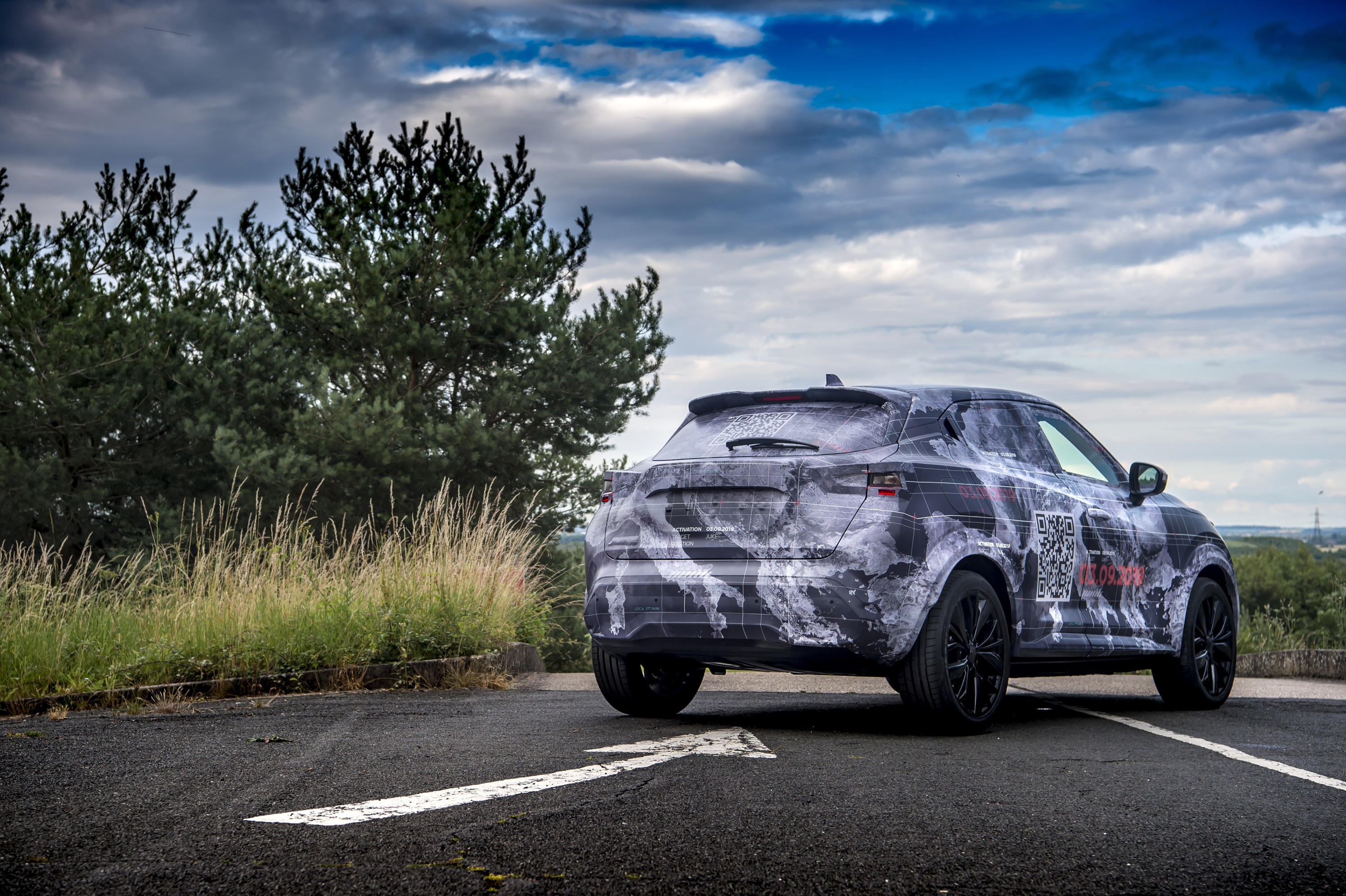 2020 Nissan Juke Teased as the Fun-Loving, Sporty SUV Americans Can't Have