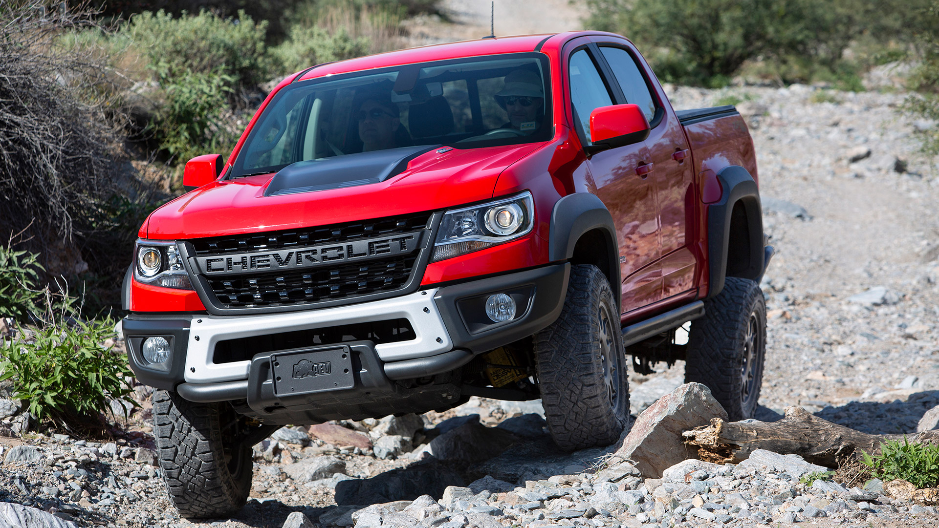 Potential ZR2-Twin GMC Canyon AT4 Off-Roader Teased Ahead of 2020 Debut