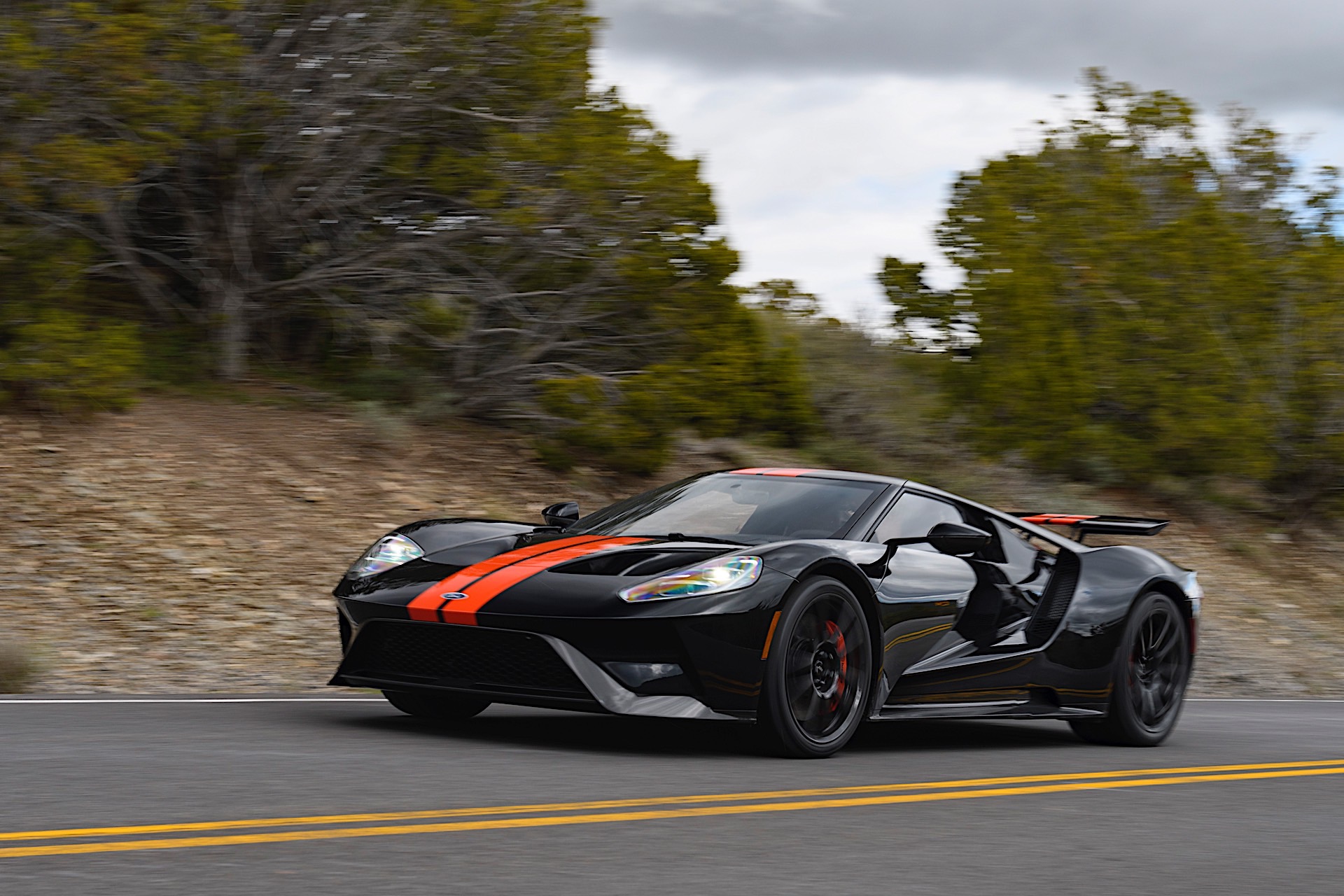 The Ford GT: A Sub-30 MPH Review of America's Supercar