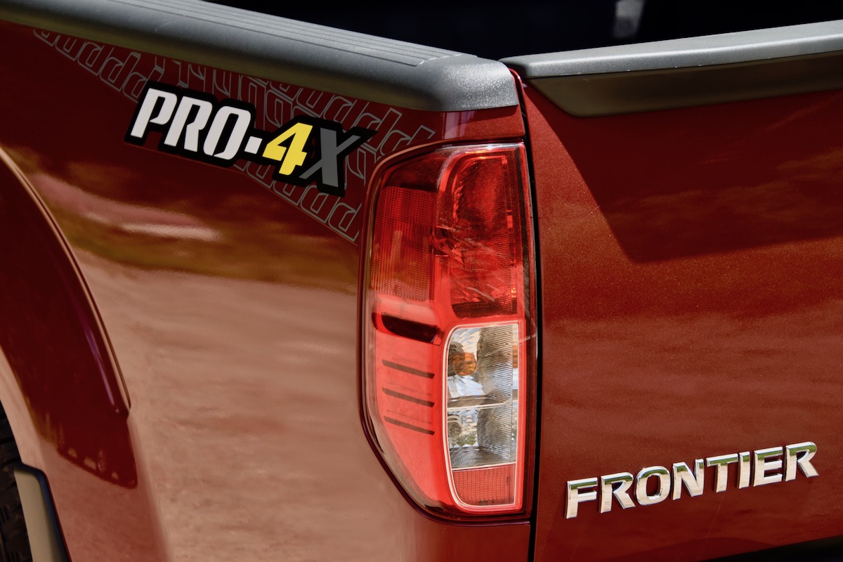 2019 Nissan Frontier Pro-4X Crew Cab Review: Exhaustion at the End of ...