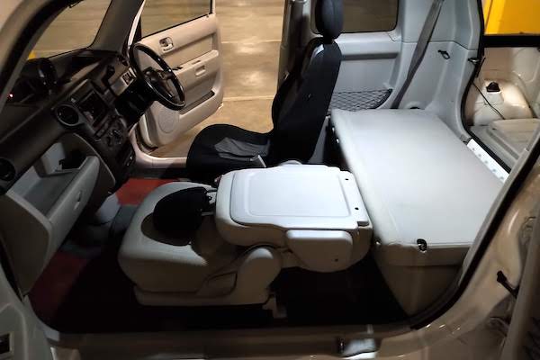 The Toyota bB Open Deck Is the Scion xB Pickup Truck We Never Got Stateside