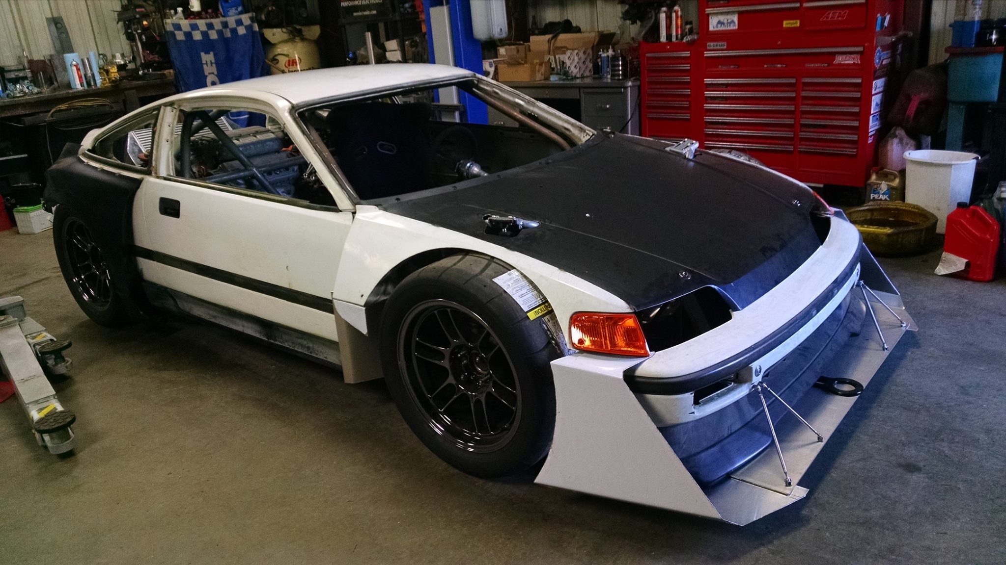 Mid-Engine RWD 1989 Honda CRX Build Is What Dreams Are Made Of