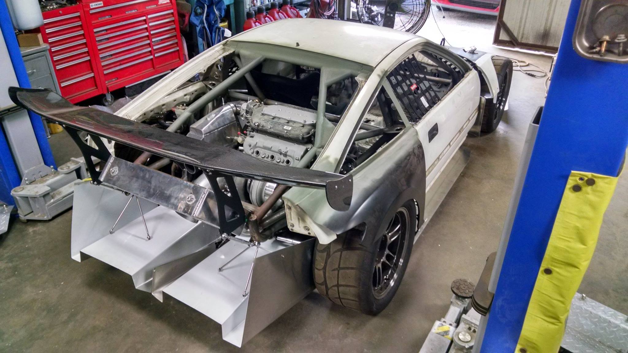 Mid-Engine RWD 1989 Honda CRX Build Is What Dreams Are Made Of