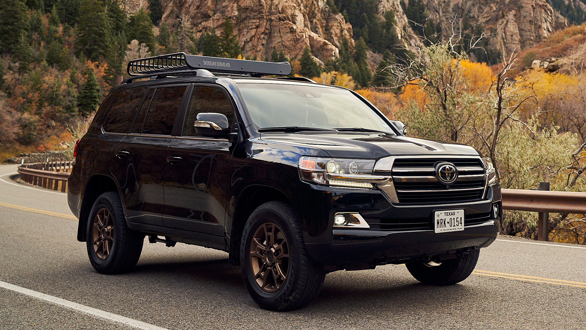 2020 Toyota Land Cruiser Heritage Edition Review: This Aging SUV Star ...
