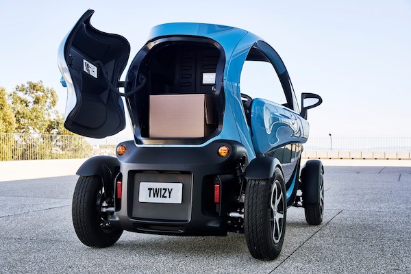 2014 Renault Twizy Micro EV Mysteriously Pops Up for Sale in Los Angeles
