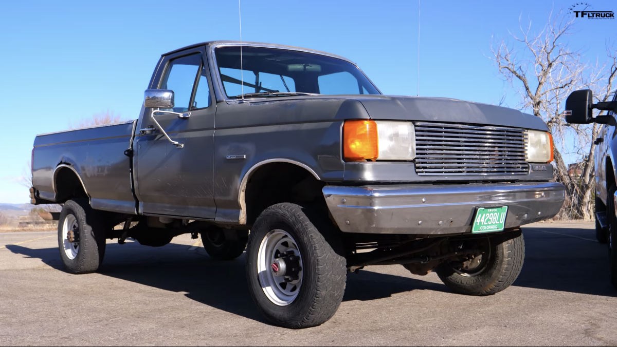 Here's How a New 7.3-L Ford Super Duty Pickup Compares to One From 30 ...