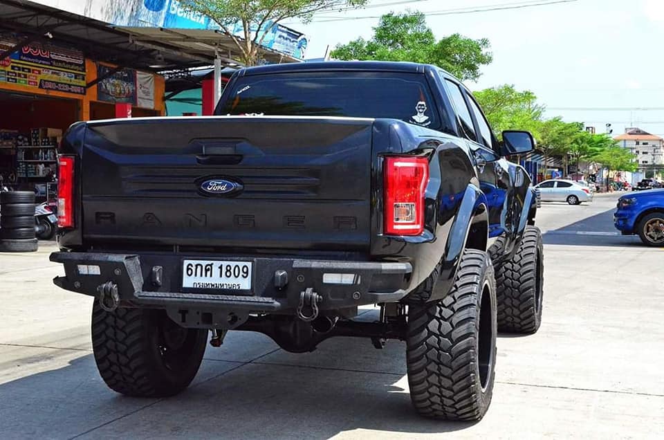 Tuner's Body Kit Gives Ford Ranger Pickup Truck the F-150 Raptor Treatment