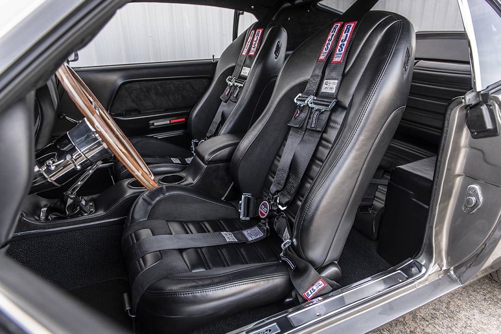 1969 Ford Mustang Mach 1 'Hitman': A 1,000-HP Restomod That Could ...