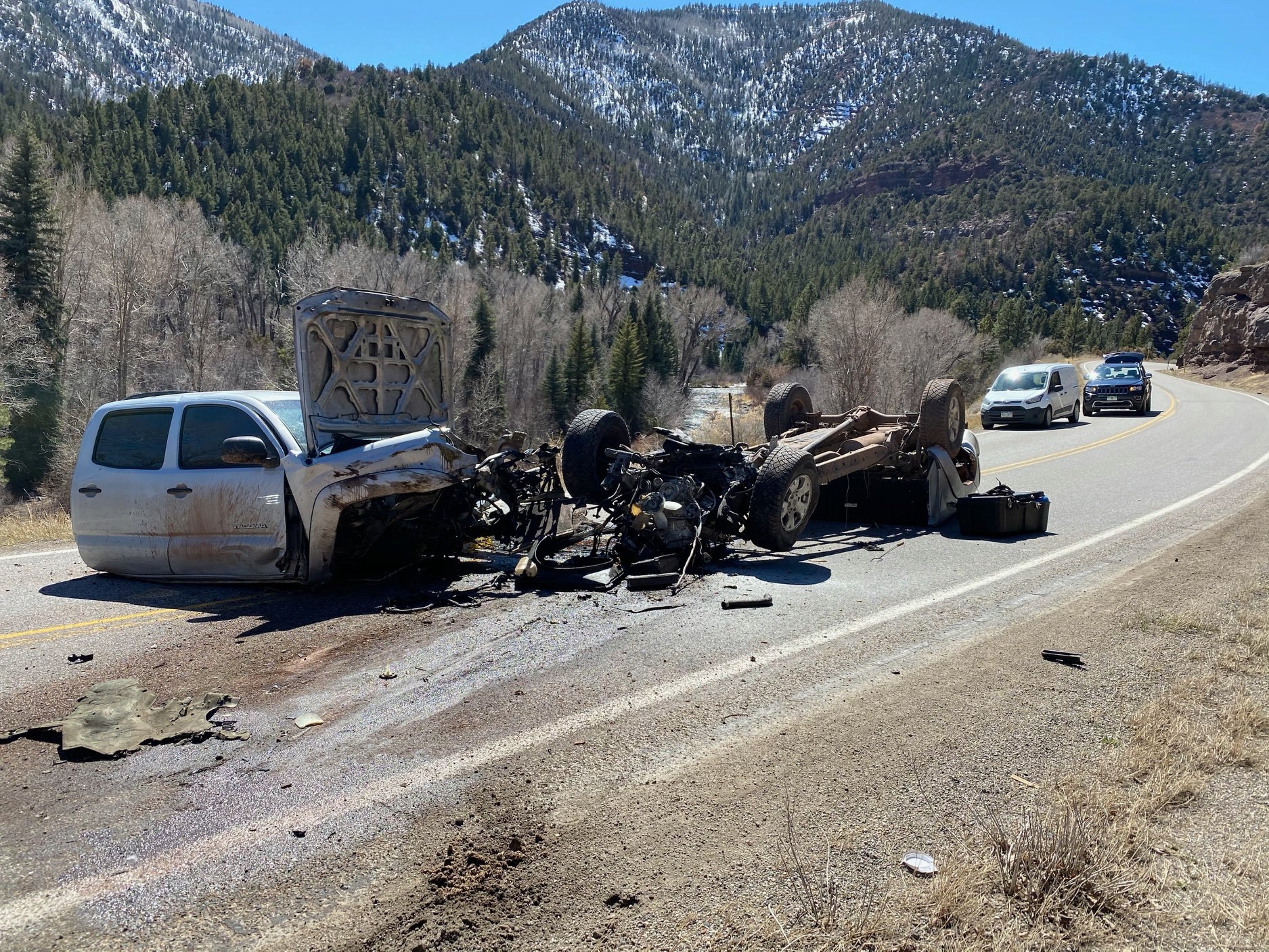 Toyota Tacoma Dismantled in Crash While Fleeing From Sheriff's Deputy