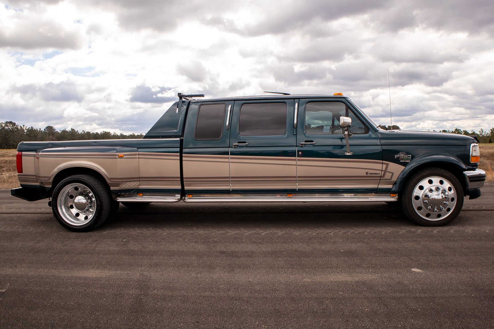 This Ford F-350 Centurion Power Stroke 7.3L Has an Interior as Plush as ...